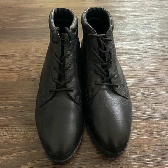 Partners | Shoes | Partners Sz 8 M Black Leather Ankle Flat Boots ...